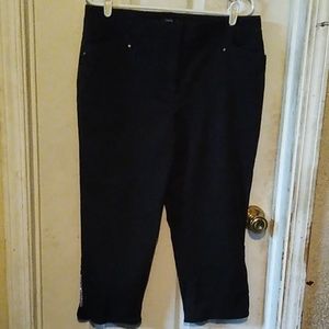 Style & Co. | Pants & Jumpsuits | Style Co Black Capri Womens 6 | Poshmark